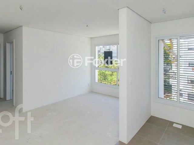 Apartamento com 2 dormitórios em Porto Alegre