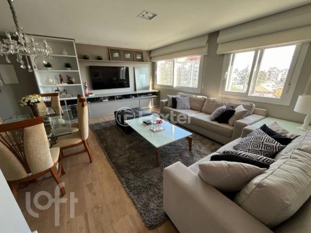 Apartamento com 2 dormitórios em Porto Alegre