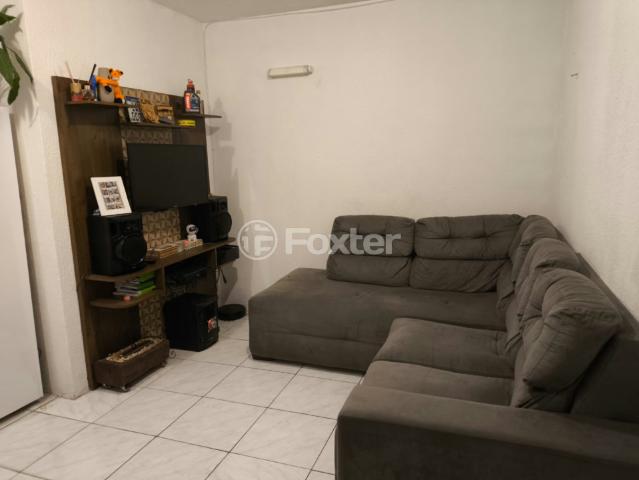 Apartamento com 2 dormitórios em Porto Alegre