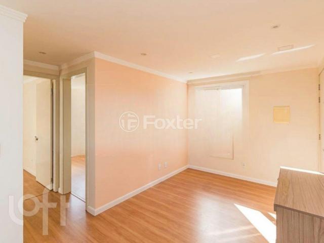 Apartamento com 2 dormitórios em Porto Alegre