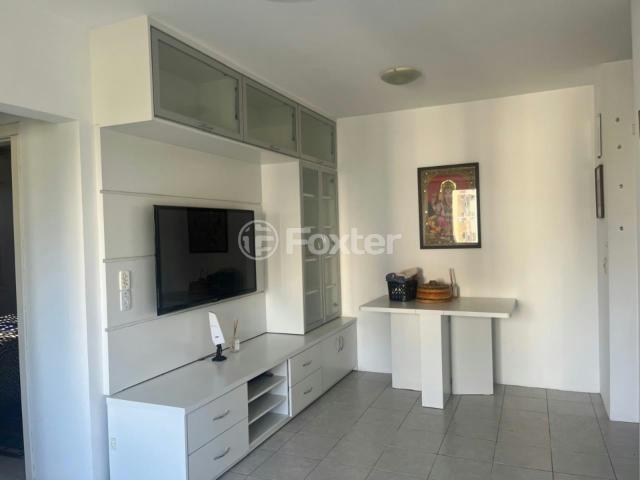 Apartamento com 2 dormitórios em Porto Alegre