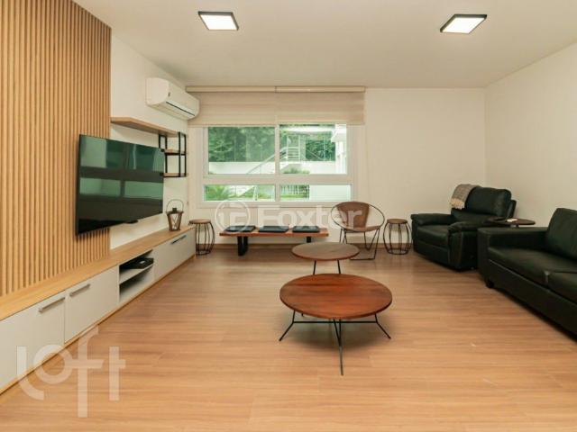 Apartamento com 2 dormitórios em Porto Alegre