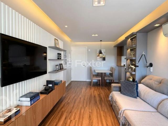Apartamento com 2 dormitórios em Porto Alegre