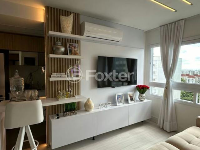 Apartamento com 2 dormitórios em Porto Alegre