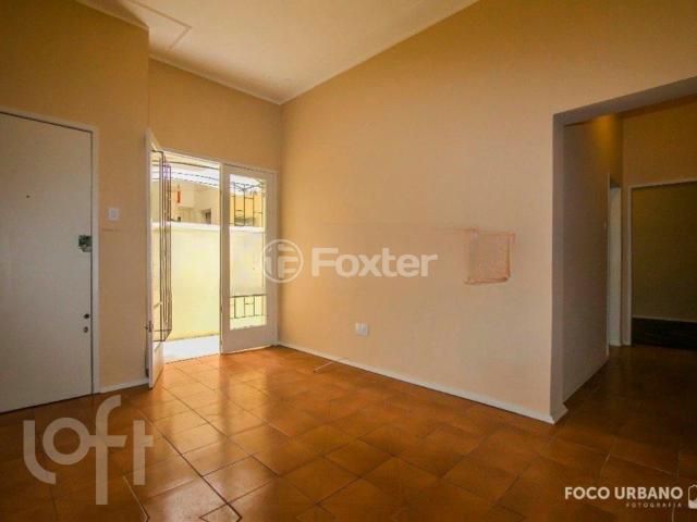Apartamento com 2 dormitórios em Porto Alegre