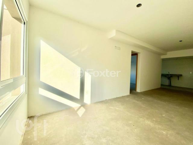 Apartamento com 2 dormitórios em Porto Alegre