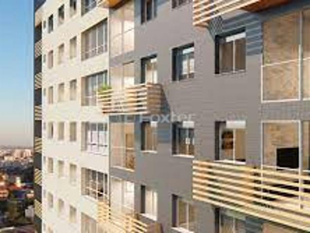 Apartamento com 2 dormitórios em Porto Alegre