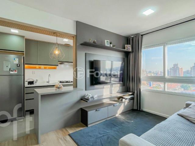 Apartamento com 2 dormitórios em Porto Alegre