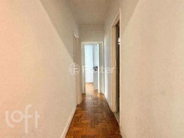 Apartamento com 2 dormitórios em Porto Alegre
