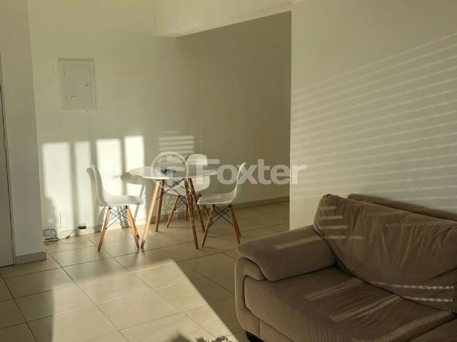 Apartamento com 2 dormitórios em Porto Alegre