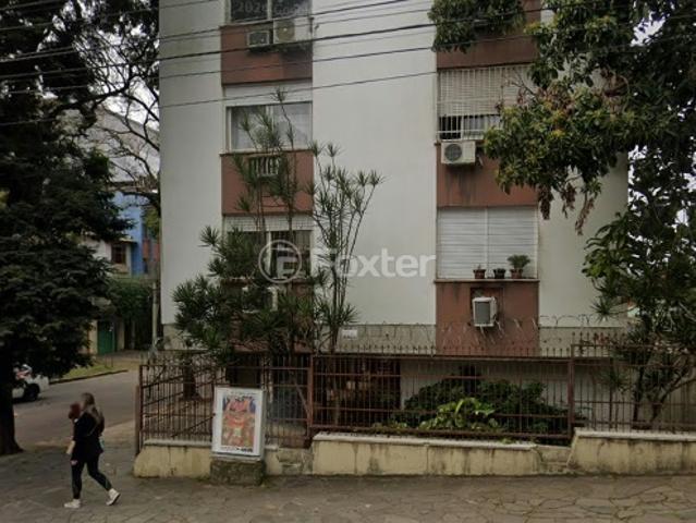 Apartamento com 2 dormitórios em Porto Alegre