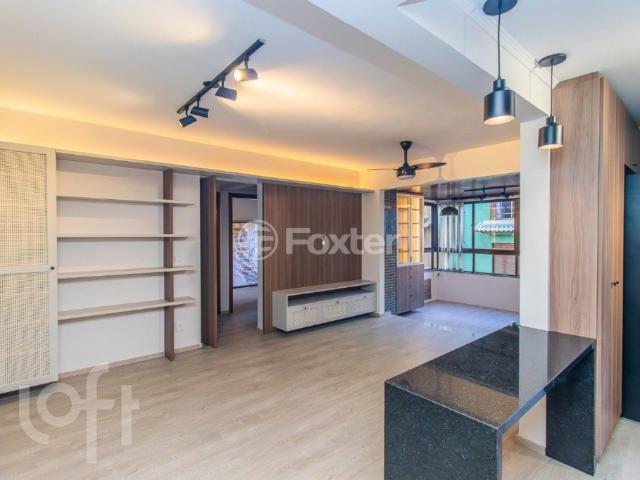 Apartamento com 2 dormitórios em Porto Alegre