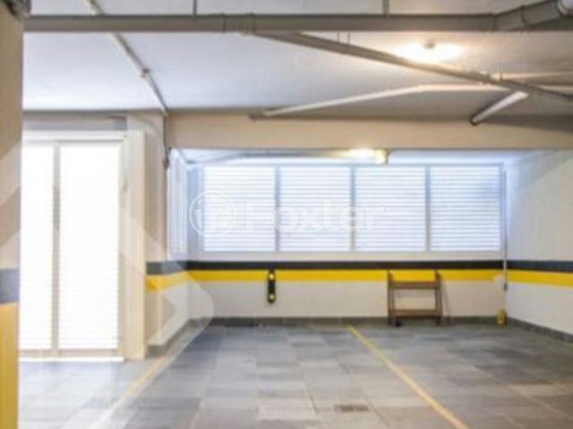 Apartamento com 2 dormitórios em Porto Alegre