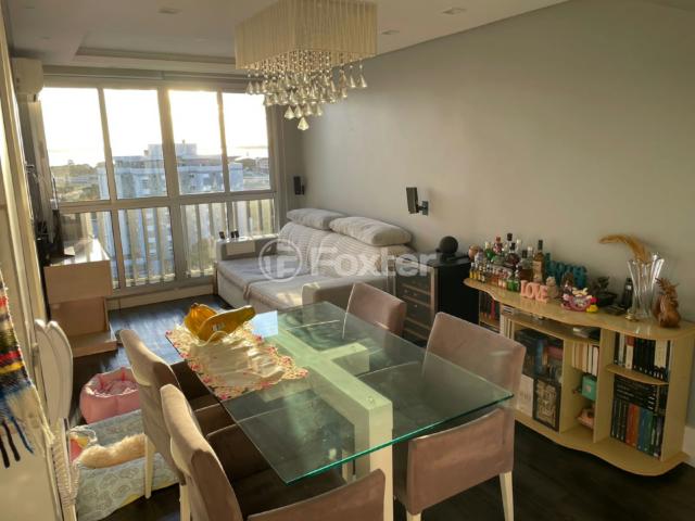 Apartamento com 2 dormitórios em Porto Alegre