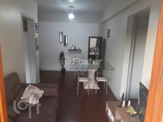 Apartamento com 2 dormitórios em Porto Alegre