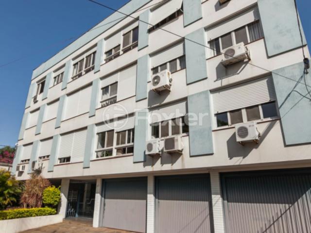 Apartamento com 2 dormitórios em Porto Alegre