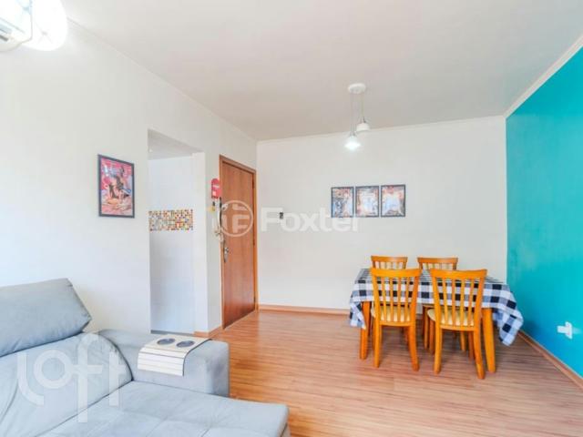 Apartamento com 2 dormitórios em Porto Alegre