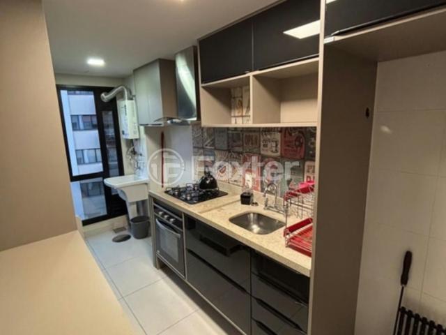 Apartamento com 2 dormitórios em Porto Alegre