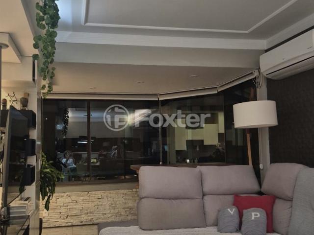 Apartamento com 2 dormitórios em Porto Alegre