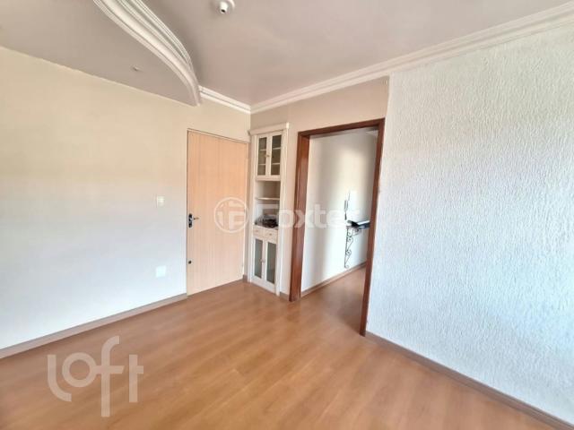 Apartamento com 2 dormitórios em Porto Alegre