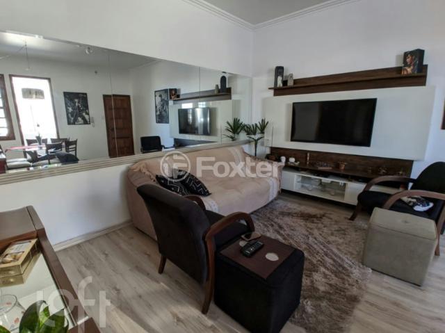 Apartamento com 2 dormitórios em Porto Alegre