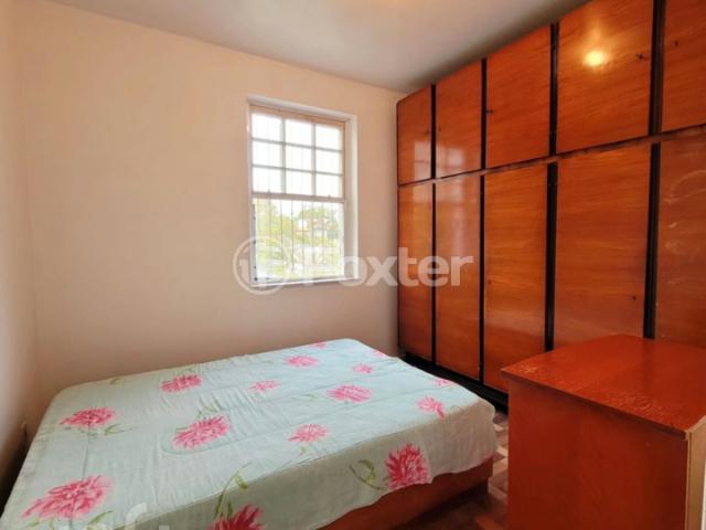 Apartamento com 2 dormitórios em Porto Alegre