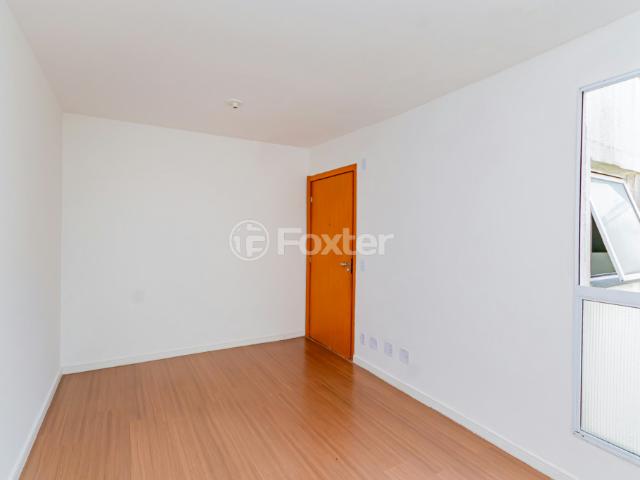 Apartamento com 2 dormitórios em Porto Alegre