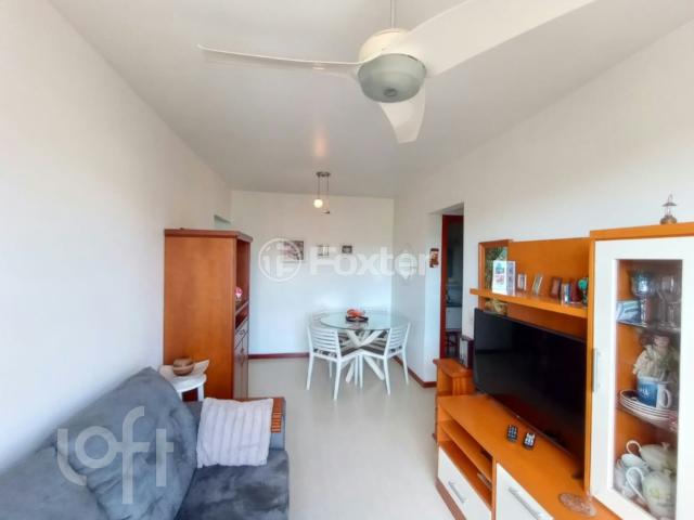 Apartamento com 2 dormitórios em Porto Alegre