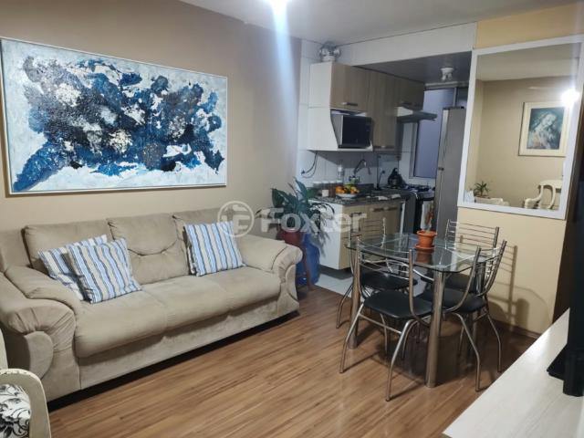 Apartamento com 2 dormitórios em Porto Alegre