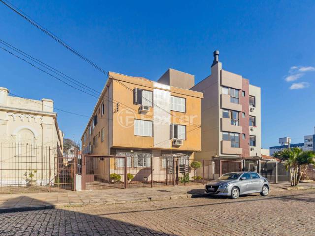 Apartamento com 2 dormitórios em Porto Alegre