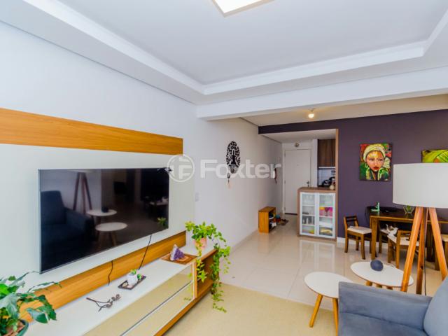 Apartamento com 2 dormitórios em Porto Alegre