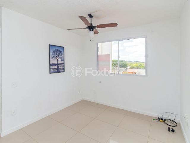 Apartamento com 2 dormitórios em Porto Alegre