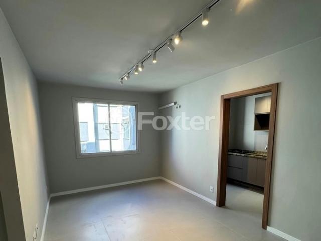 Apartamento com 2 dormitórios em Porto Alegre