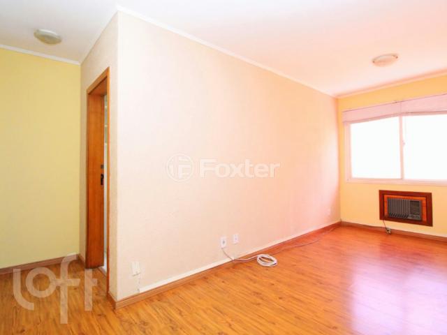 Apartamento com 2 dormitórios em Porto Alegre