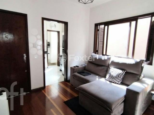 Apartamento com 2 dormitórios em Porto Alegre