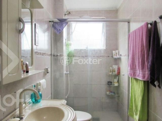 Apartamento com 2 dormitórios em Porto Alegre