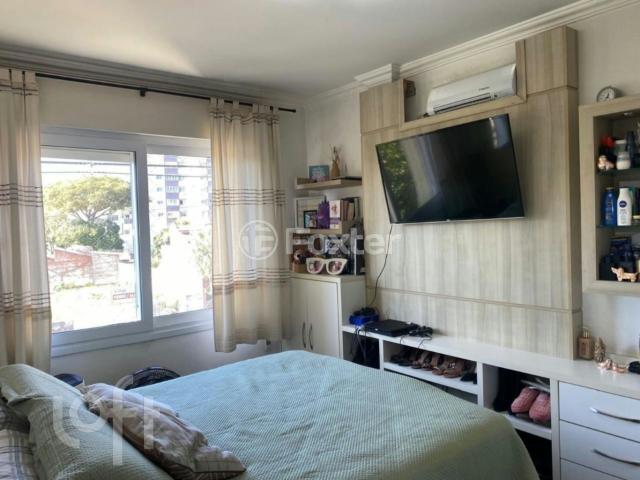 Apartamento com 2 dormitórios em Porto Alegre