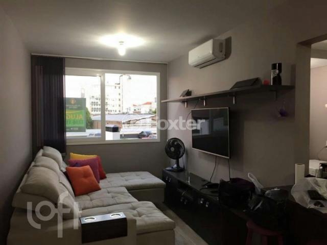 Apartamento com 2 dormitórios em Porto Alegre
