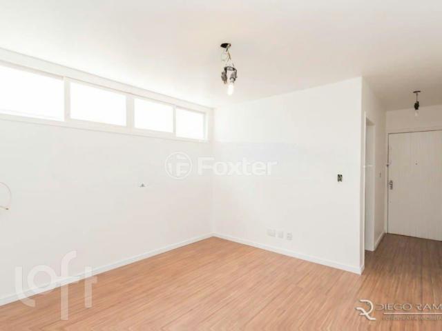 Apartamento com 2 dormitórios em Porto Alegre