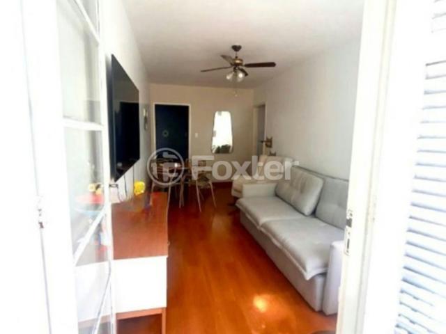 Apartamento com 2 dormitórios em Porto Alegre