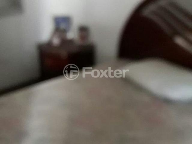 Apartamento com 2 dormitórios em Porto Alegre
