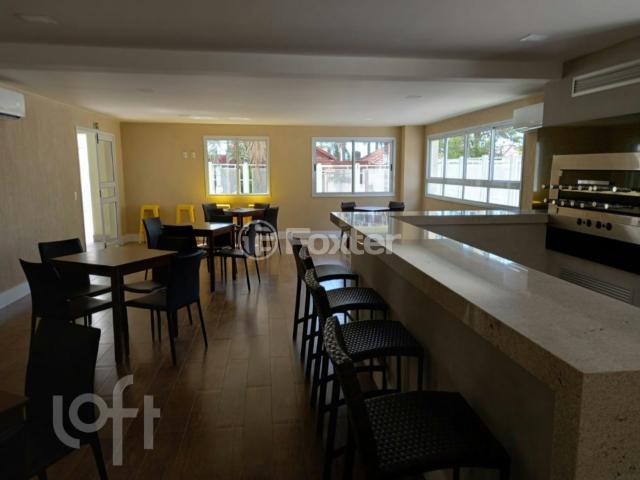 Apartamento com 2 dormitórios em Porto Alegre