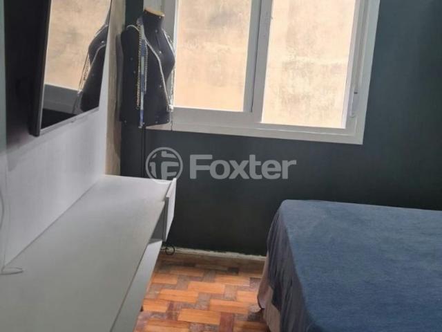 Apartamento com 2 dormitórios em Porto Alegre