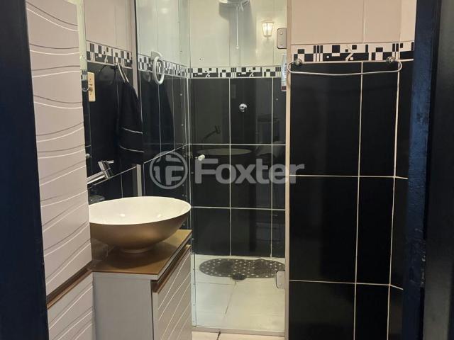 Apartamento com 2 dormitórios em Porto Alegre