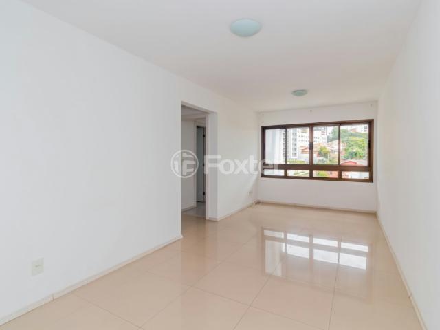 Apartamento com 2 dormitórios em Porto Alegre