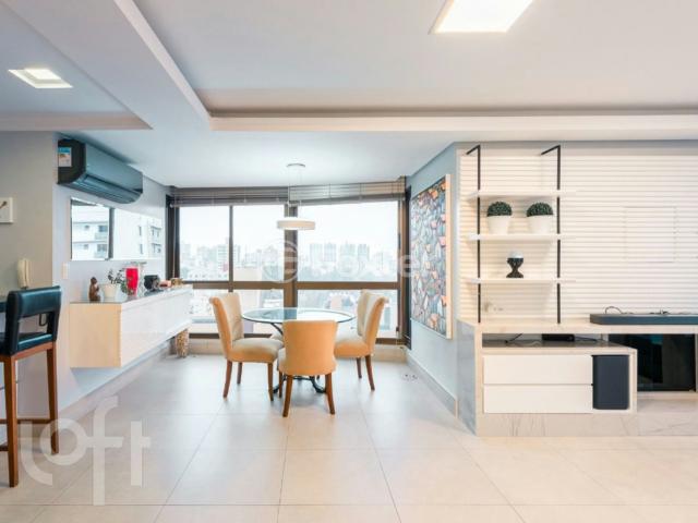 Apartamento com 2 dormitórios em Porto Alegre
