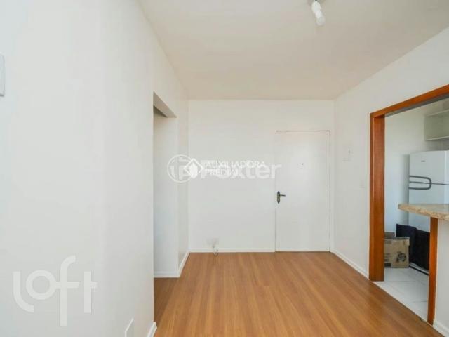Apartamento com 2 dormitórios em Porto Alegre