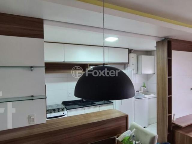 Apartamento com 2 dormitórios em Porto Alegre