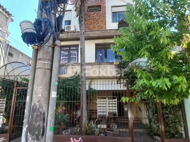 Apartamento com 2 dormitórios em Porto Alegre