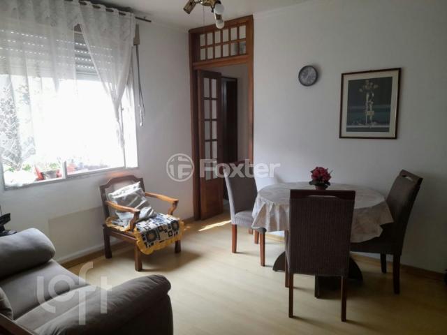 Apartamento com 2 dormitórios em Porto Alegre